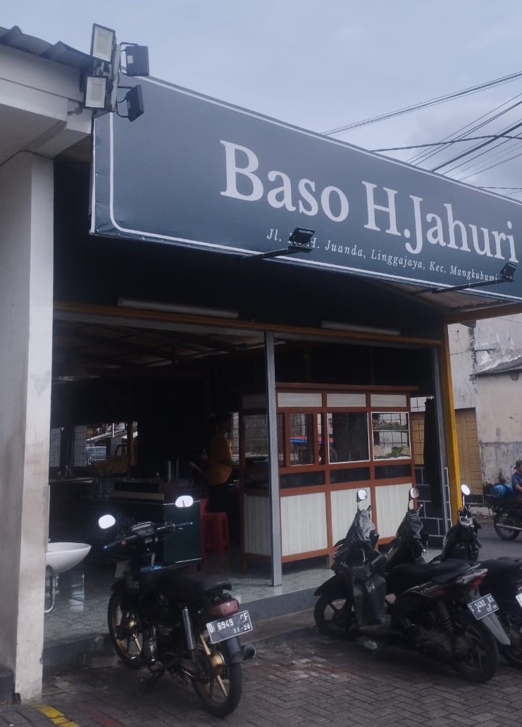 Baso H. Jahuri Tasikmalaya - Manglayang